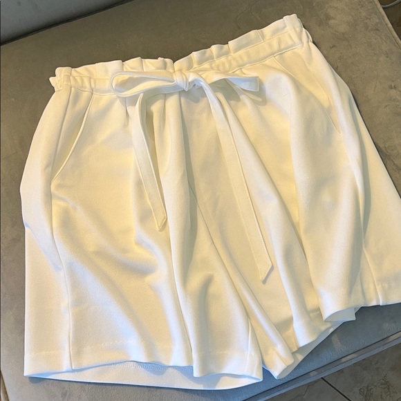 IMAN | Shorts | Iman High Waist White Womens Shorts | Poshmark